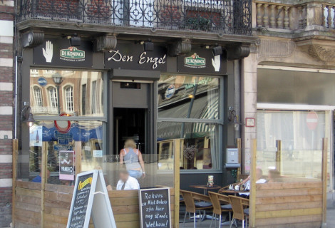 Den Engel - 2500 Lier, Grote Markt 32 — opcafegaan.be