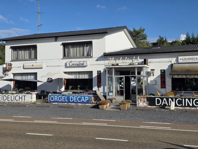 Dancing Heidelicht - Postels Pannenkoekenhuis - 2400 Mol, Eerselseweg 100