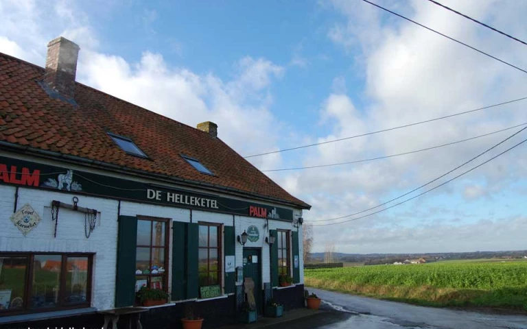 Het Wethuys/Boltra Café - 8978 Watou, Watouplein 3