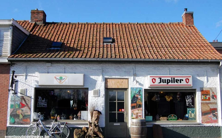 Het Wethuys/Boltra Café - 8978 Watou, Watouplein 3